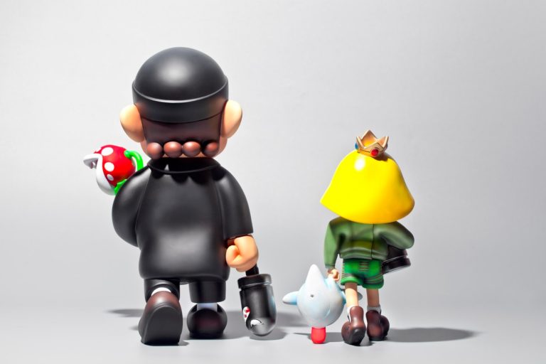Cette figurine Super Mario rend un parfait hommage créatif au film Léon
