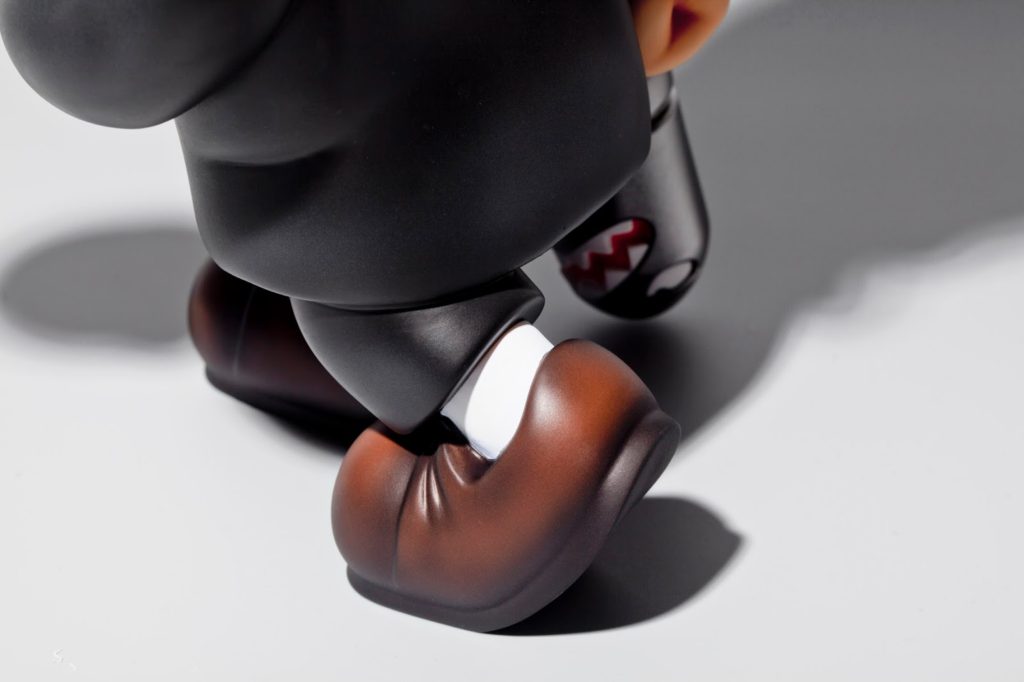 Cette figurine Super Mario rend un parfait hommage créatif au film Léon ...