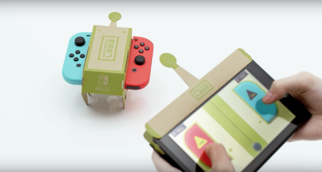 Nintendo révolutionne sa Switch... en vous faisant jouer avec du carton ...