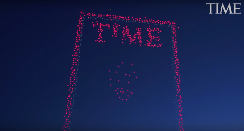 Le magazine TIME a créé sa dernière couverture à l'aide de 958 drones ...