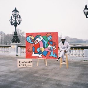 Pour se faire connaître, cet artiste fait le tour de Paris avec ses ...
