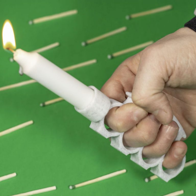 Ce créatif imagine des inventions inutiles pour répondre à des ...