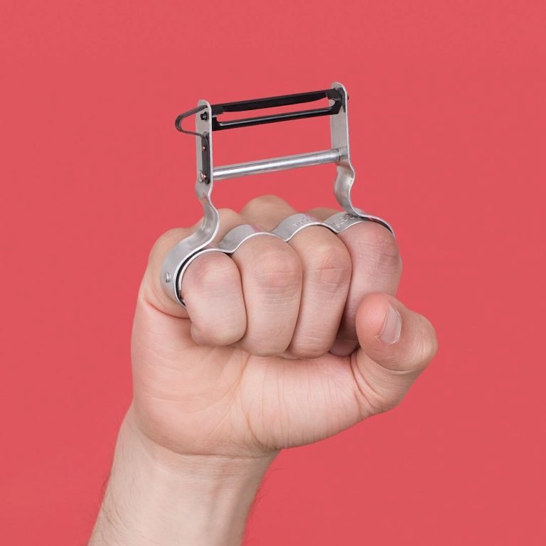 Ces objets inutilisables offrent un savoureux mélange d’art et d ...