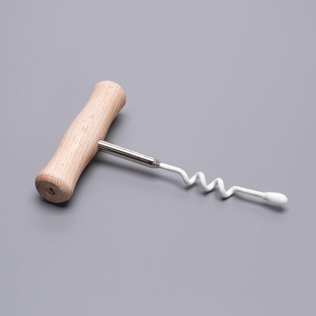 Ces objets inutilisables offrent un savoureux mélange d’art et d ...