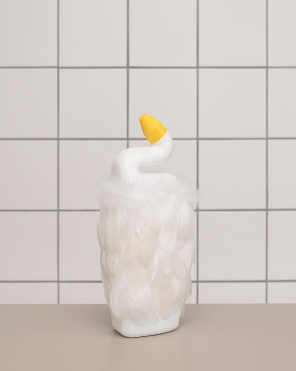 Ces objets inutilisables offrent un savoureux mélange d’art et d ...