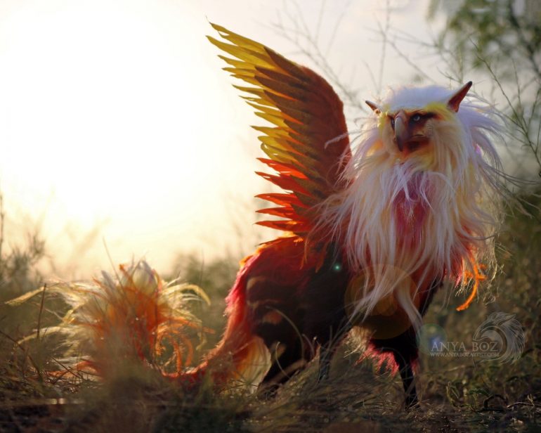 Cette artiste sculpte des chimères au cœur de cristal pour "protéger ...