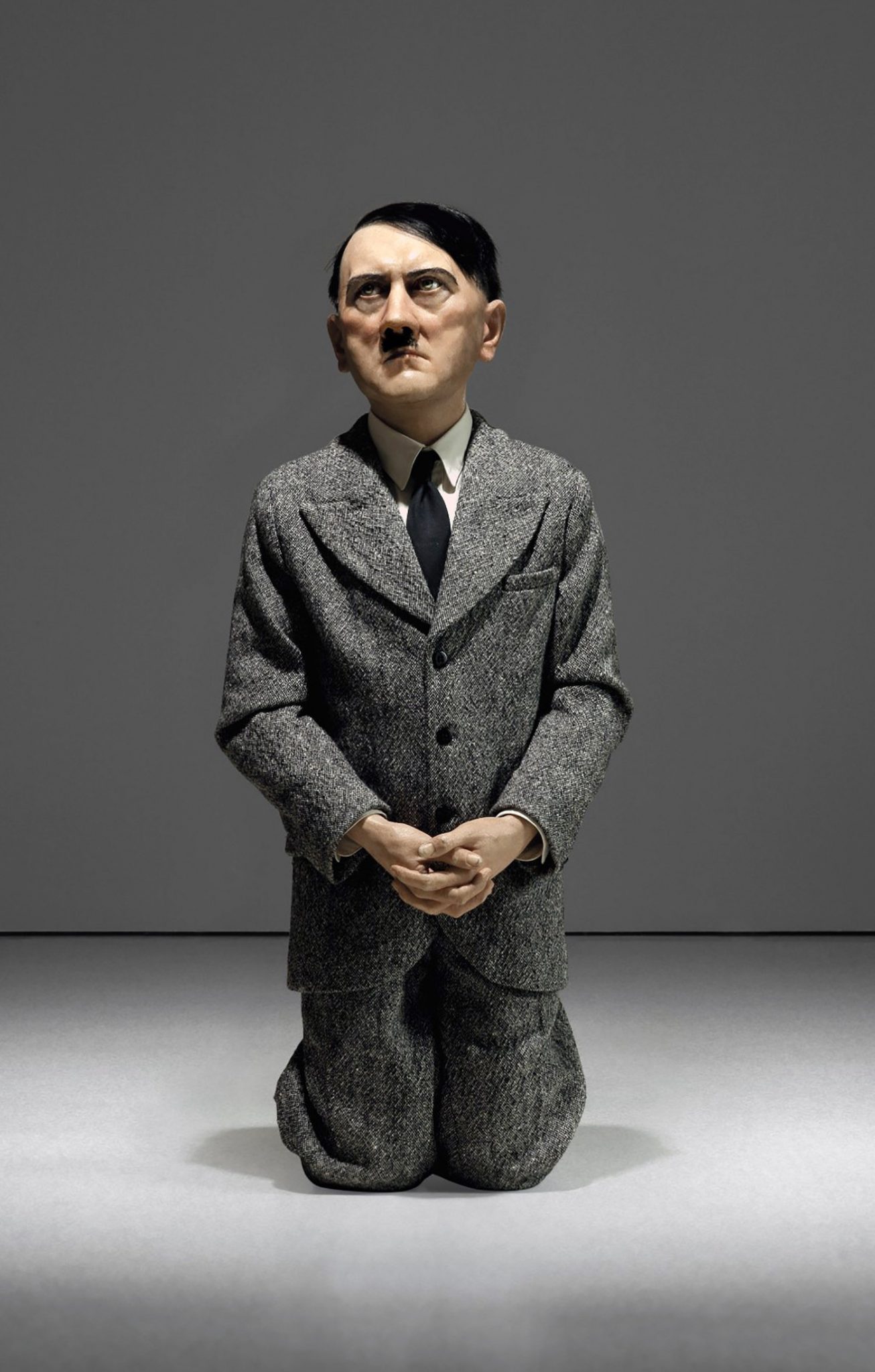 8 œuvres provocatrices de Maurizio Cattelan : l'artiste derrière la ...