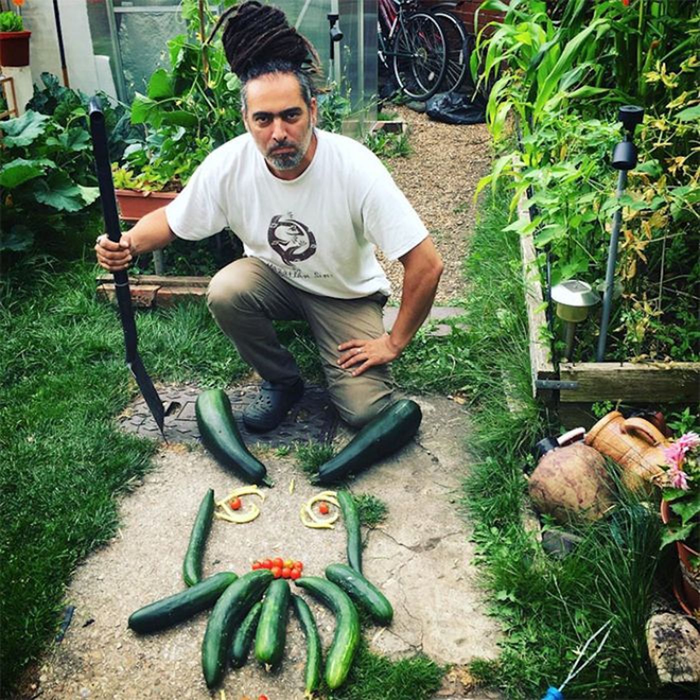 Tendance vegan : ces internautes parodient les photos de chasse avec ...