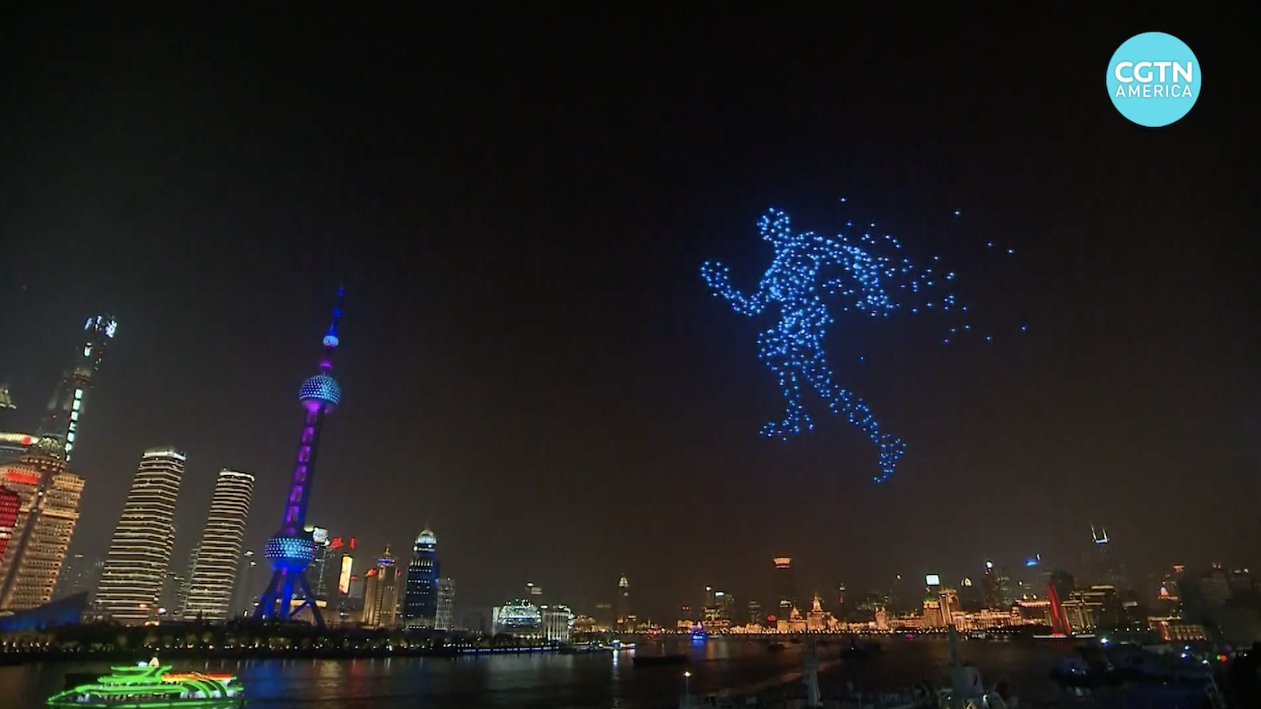 Nouvel an : Shanghai dévoile un feu d'artifice technologique avec 2000 ...