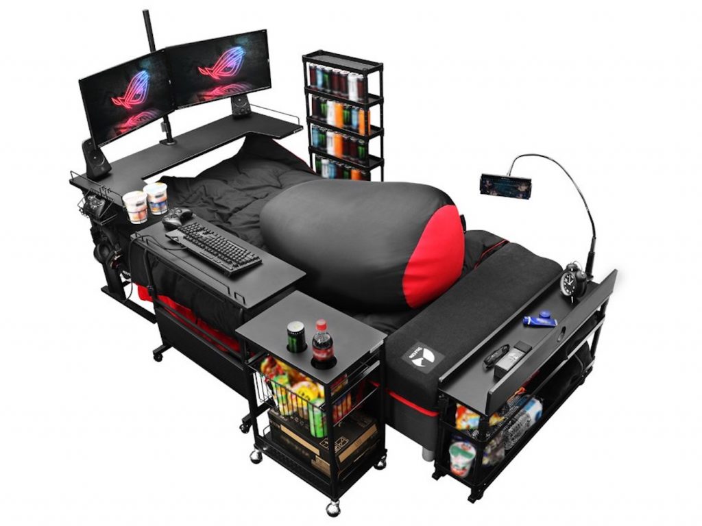 Un lit transformé en station de jeu ergonomique ultime pour les gamers ...