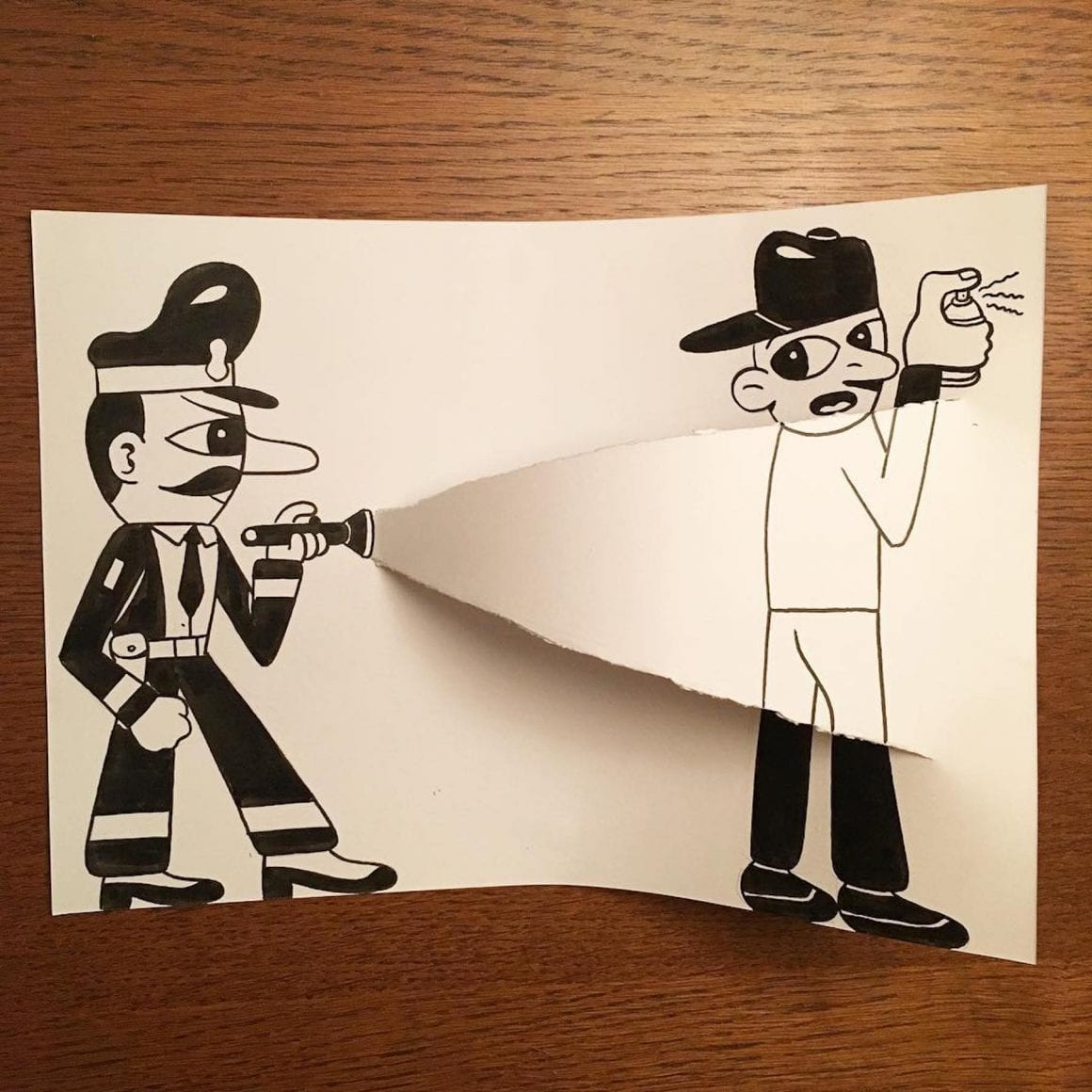 Cet artiste crée des mises en scène amusantes avec une seule feuille de ...