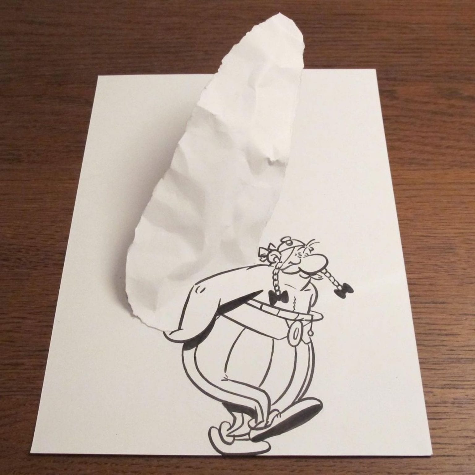 Cet artiste crée des mises en scène amusantes avec une seule feuille de ...