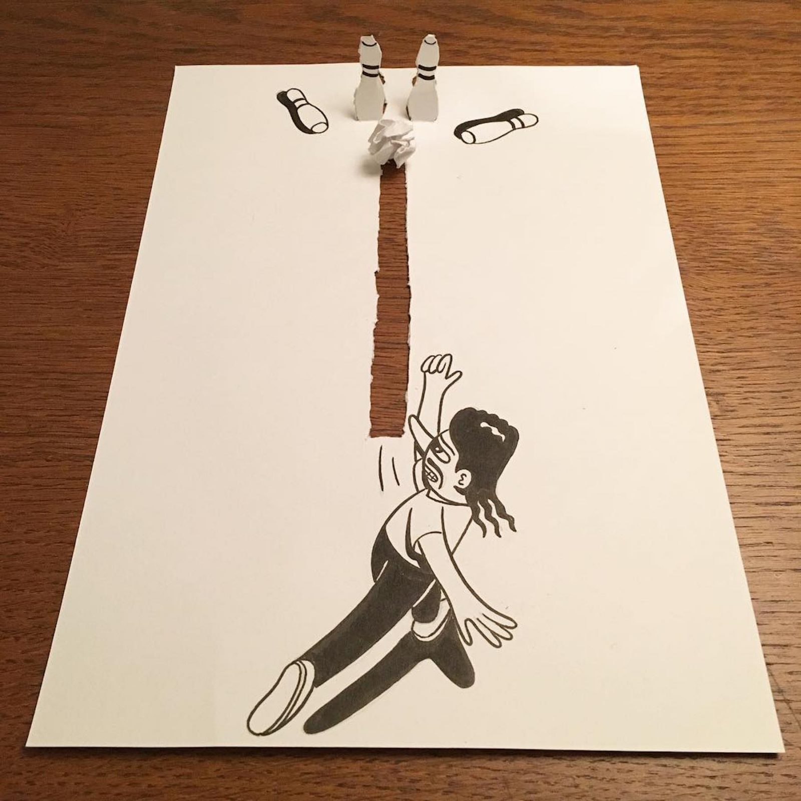 Cet artiste crée des mises en scène amusantes avec une seule feuille de ...