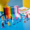 LEGO dévoile un set aux couleurs LGBT+ pour célébrer la diversité ...