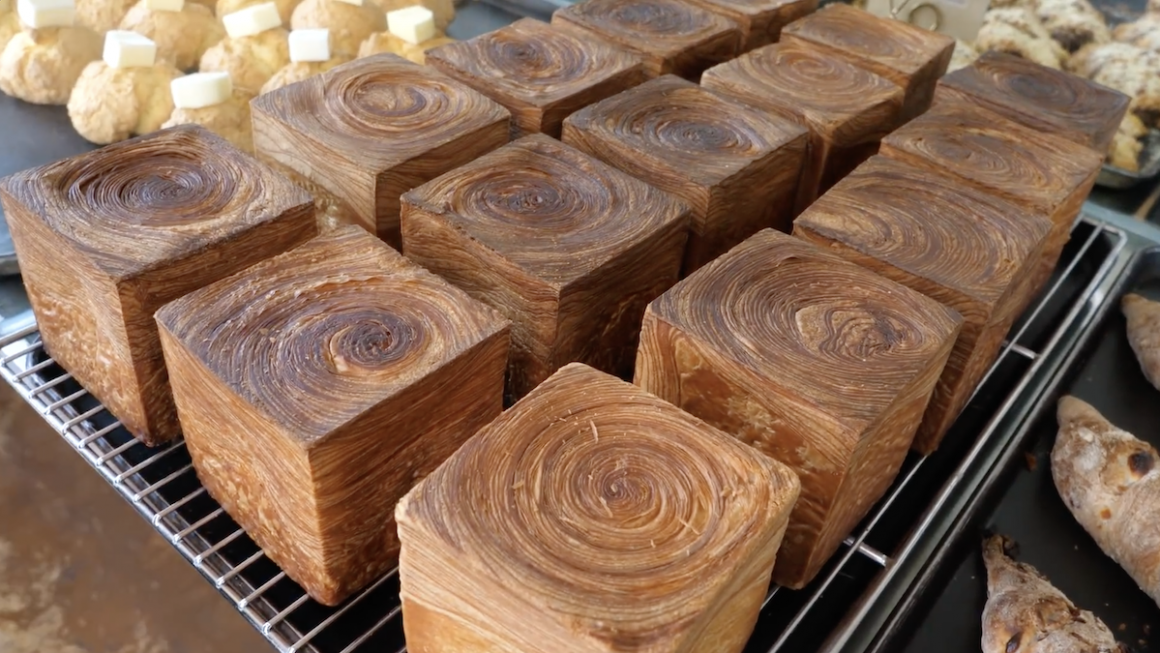 Ce pâtissier coréen réinvente le croissant en forme de cube ...