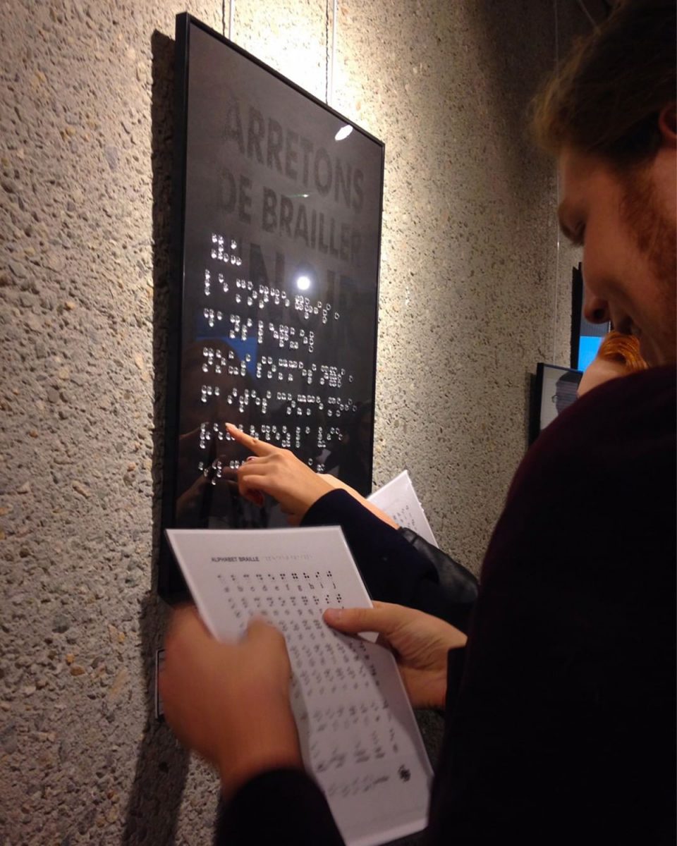 L’artiste The Blind réalise des graffitis en braille pour valoriser l ...