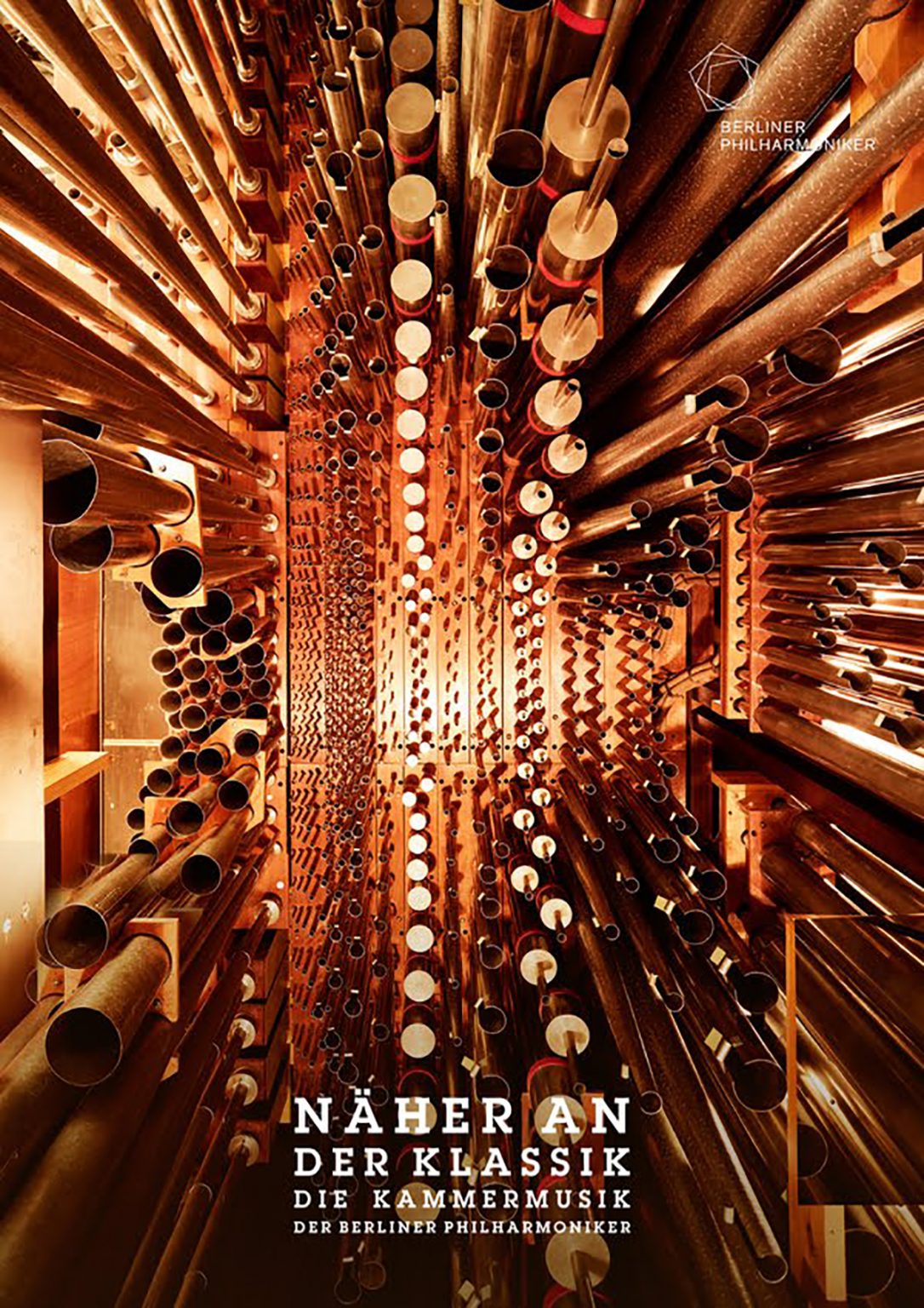 Le photographe Charles Brooks capture l’intérieur des instruments de ...