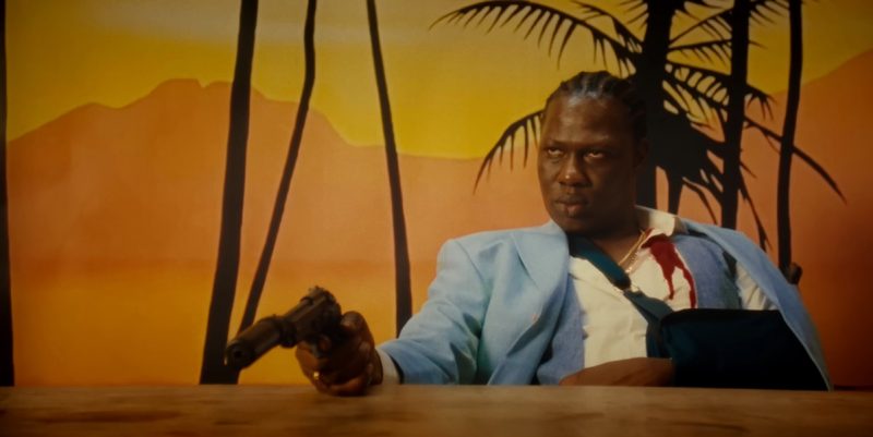 Le rappeur Doum’s dévoile un clip truffé de scènes cultes du cinéma