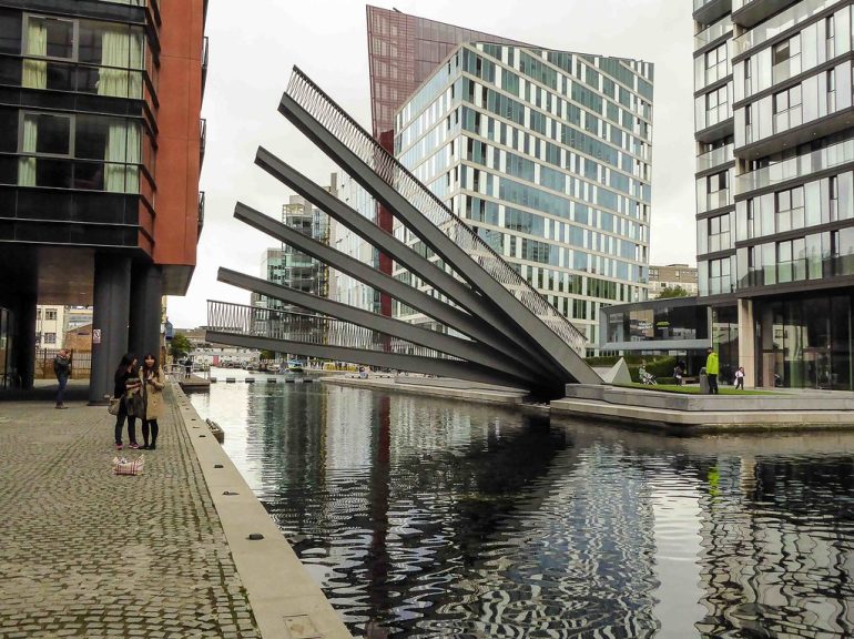 9 ponts créatifs et impressionnants dont l'architecture prend vie ...