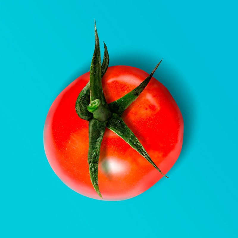 Cet artiste détourne des objets ordinaires pour créer un alphabet insolite