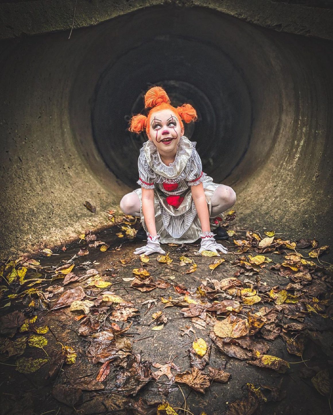 Kid Dreadful : la fillette de 8 ans qui recrée les scènes de films d ...