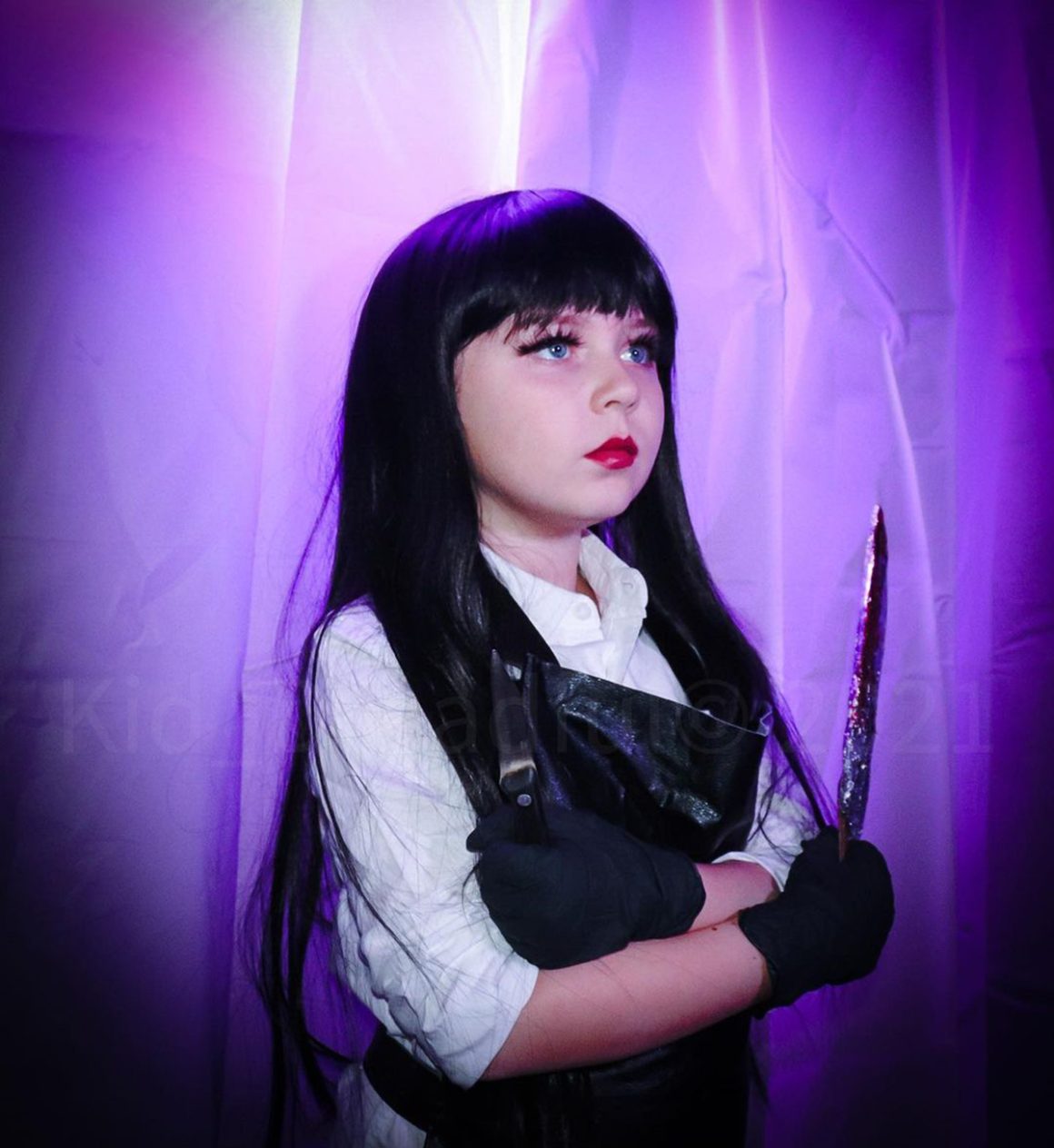 Kid Dreadful : la fillette de 8 ans qui recrée les scènes de films d ...