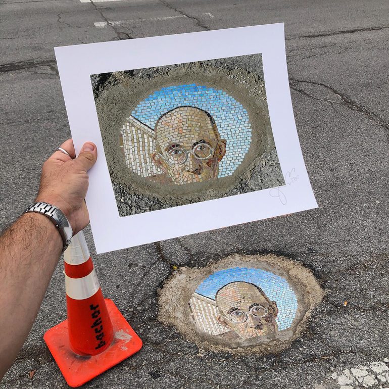 Il reproduit des tableaux célèbres en mosaïque pour combler les nids-de ...