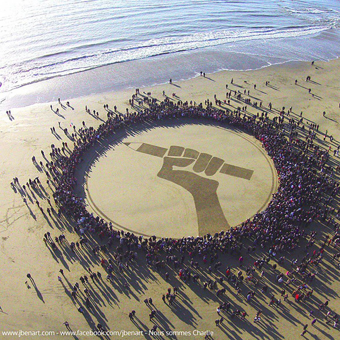 Les magnifiques (et immenses) dessins sur sable de l'artiste français ...