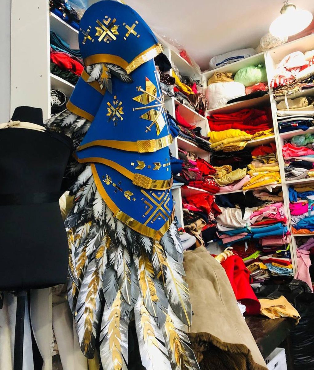 Pour Miss Univers 2023, Miss Ukraine dévoile un incroyable costume de ...