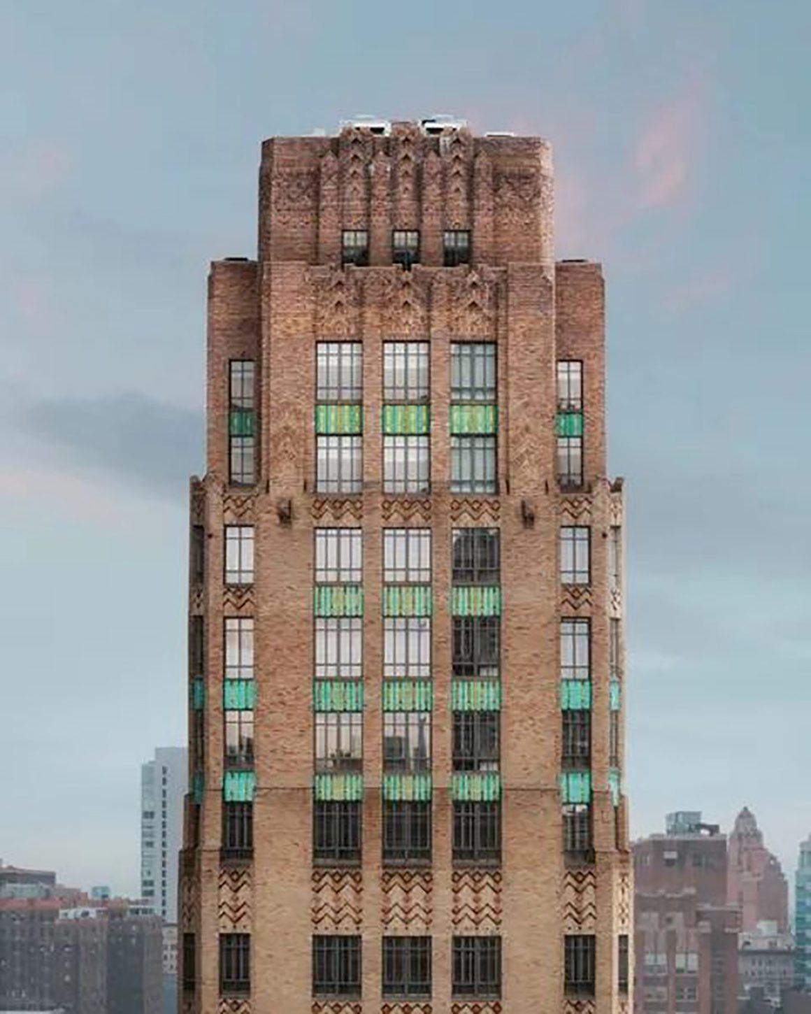 Il immortalise les plus beaux gratte-ciels des Etats-Unis à l’aide d’un ...