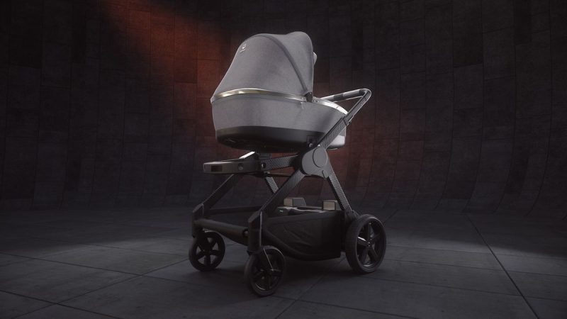 Ces parents ont créé une poussette intelligente qui se dirige toute ...
