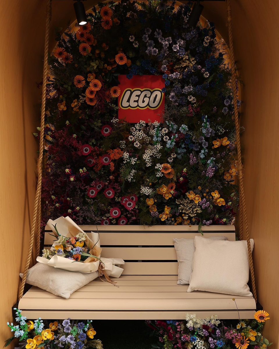 À Taïwan, LEGO ouvre sa première boutique de fleurs à monter soi-même
