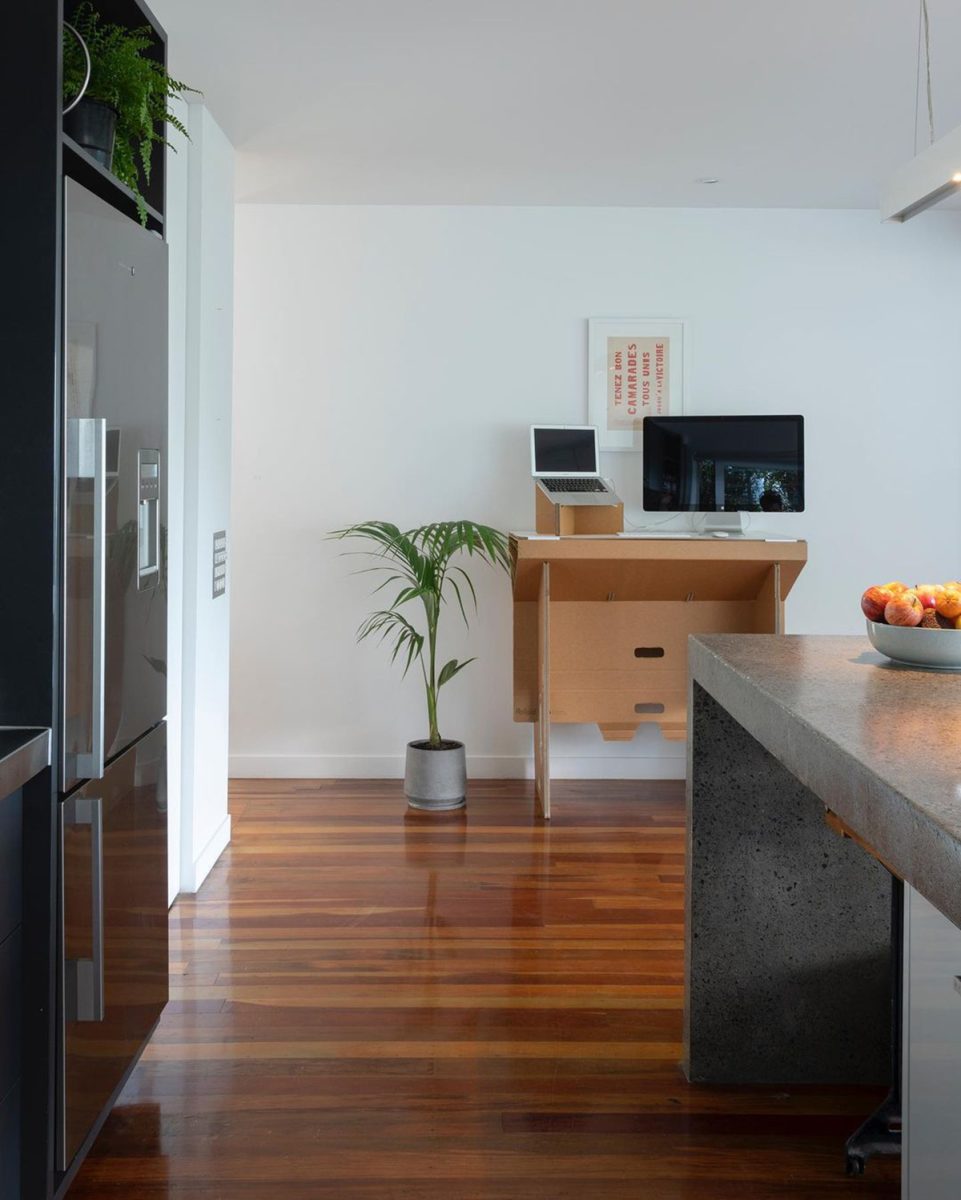 Refold : le bureau en carton pliable et modulable pour travailler n ...