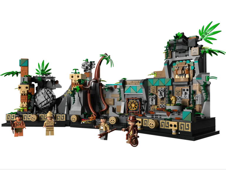 LEGO commercialise 3 répliques en briques en hommage à Indiana Jones ...