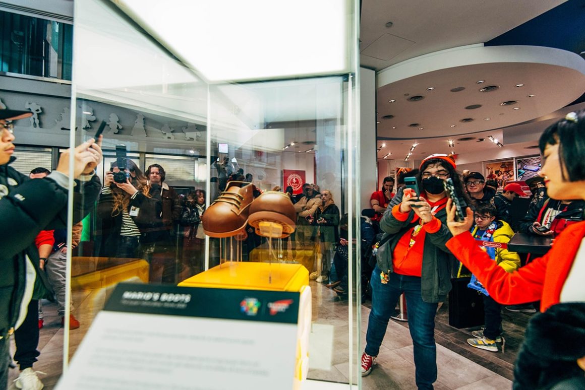 Nintendo dévoile la paire de chaussures de Mario (pour de vrai)