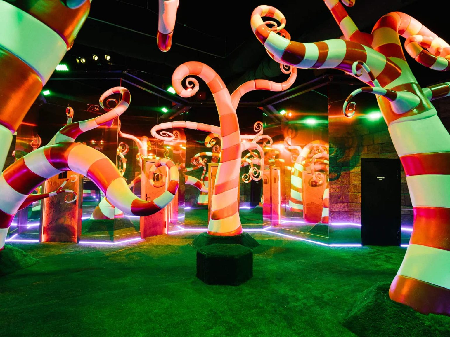 Une expérience immersive sur les films et l'univers de Tim Burton s ...