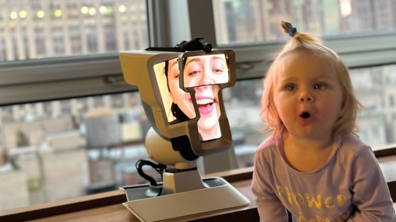 Cet étrange dispositif retransmet votre visage en 3D lors de ...