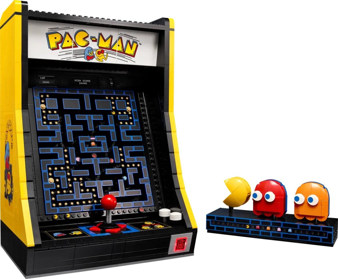 LEGO dévoile une réplique en briques d’une borne d’arcade du jeu Pac-Man
