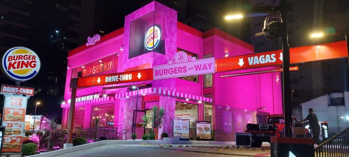 Au Brésil, Burger King lance un burger rose pour la promo de Barbie ...