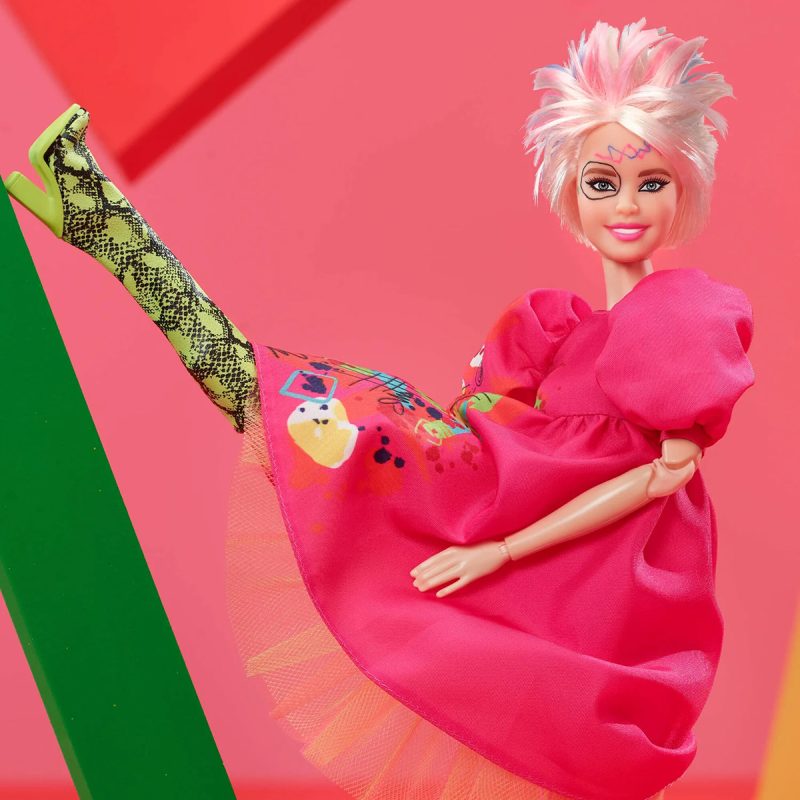 Mattel lance une poupée "Barbie Bizarre" inspirée par un personnage du ...