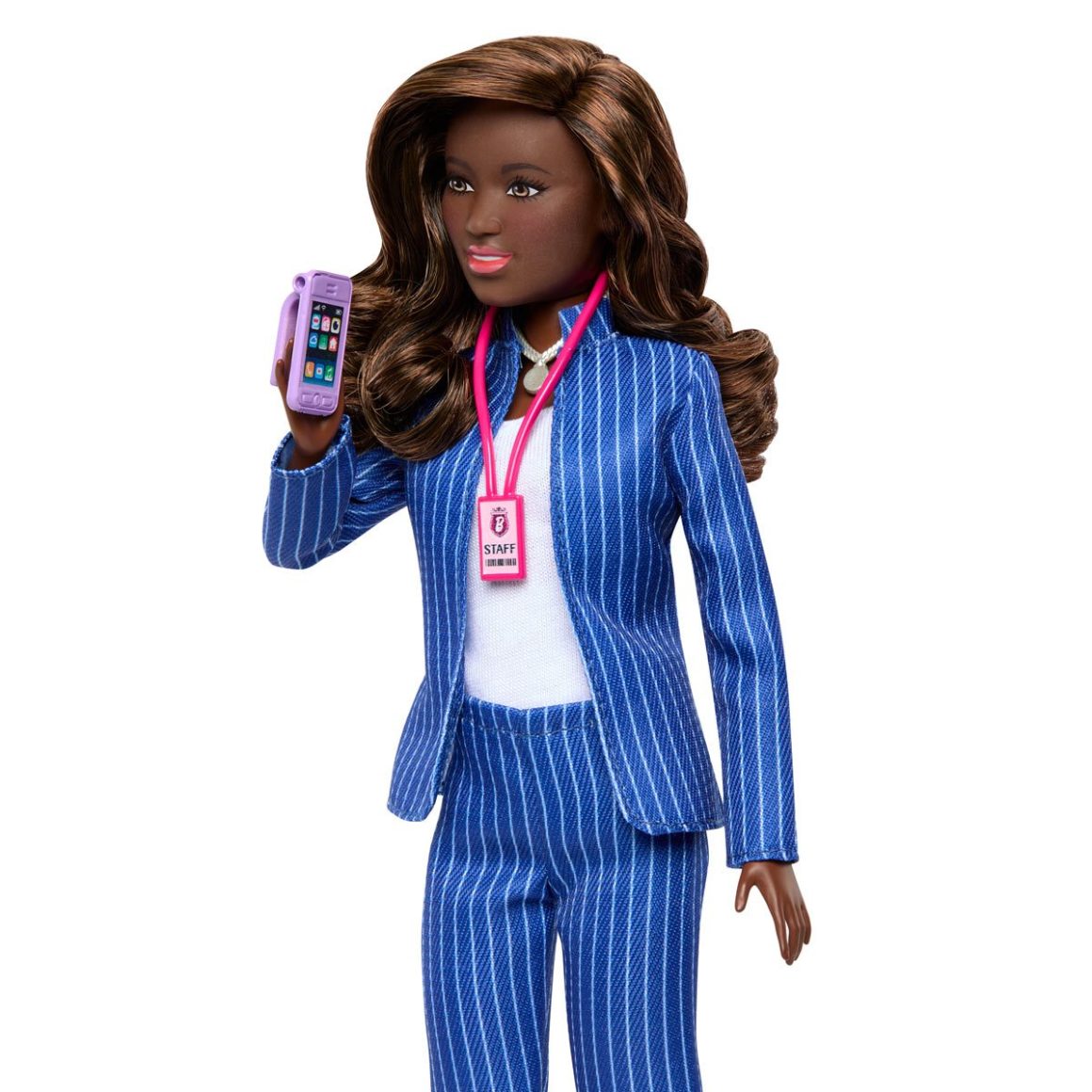 Mattel lance une collection Barbie en honneur aux femmes du milieu ...