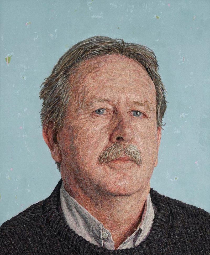 Les incroyables portraits ultra réalistes en broderie de l’artiste ...