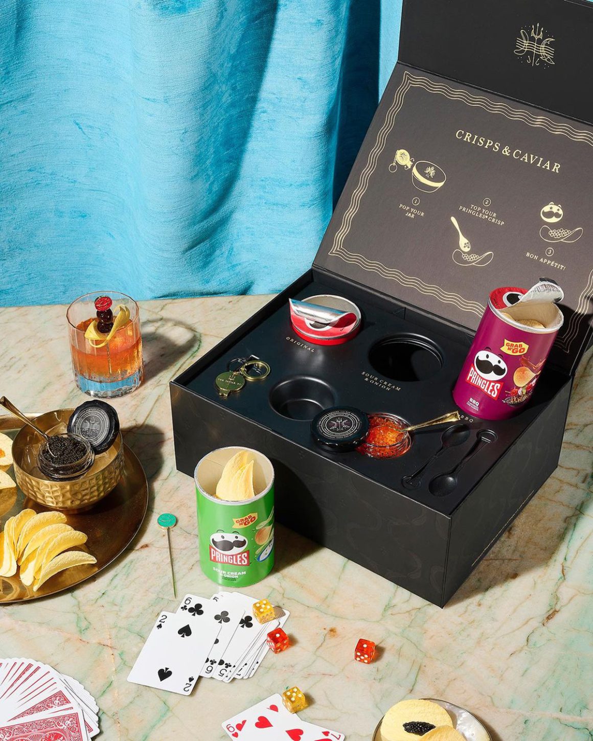 Pringles dévoile un set de caviar à déguster... avec ses tuiles - Creapills
