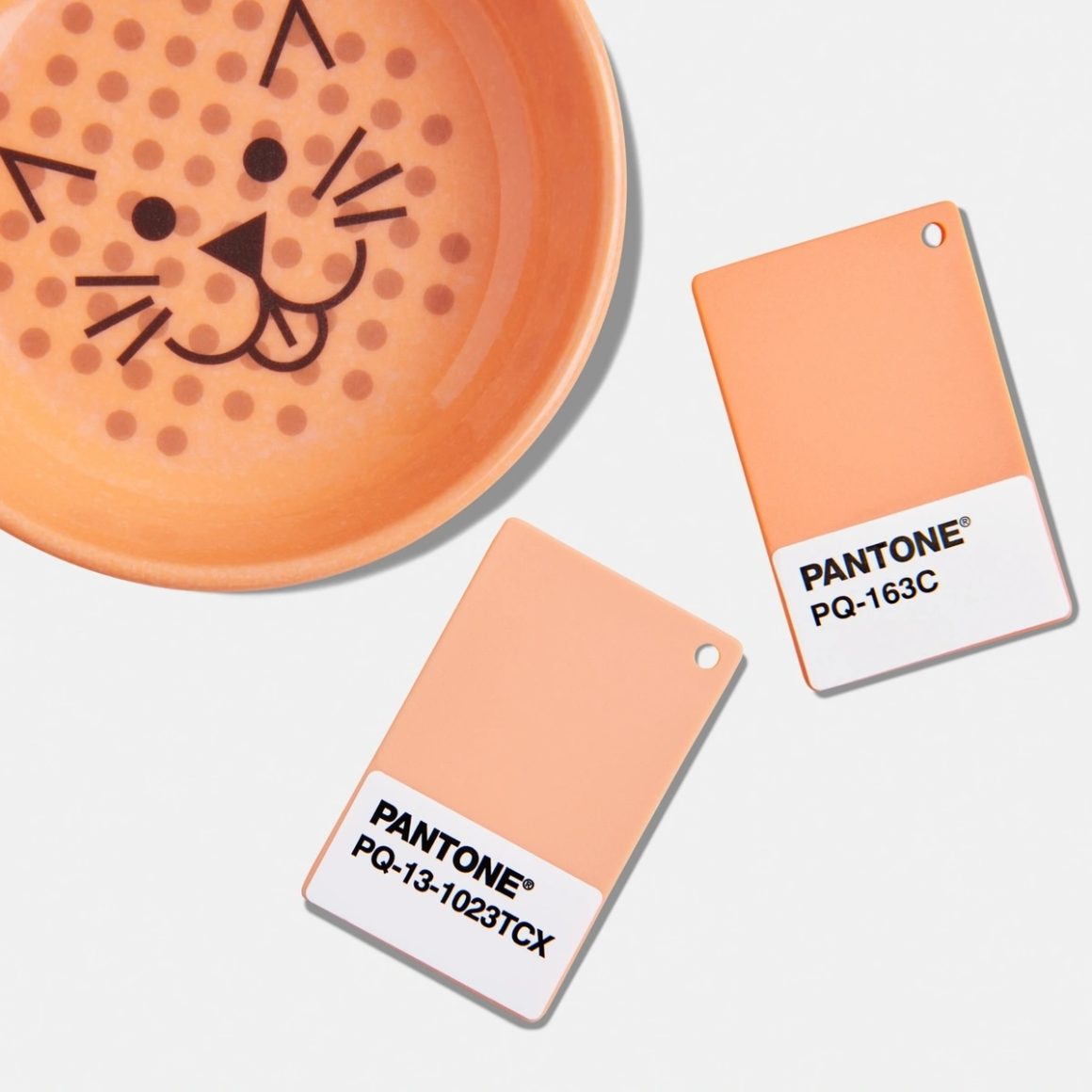 Pantone dévoile la couleur de l’année 2024 : un doux ton pêche baptisé ...