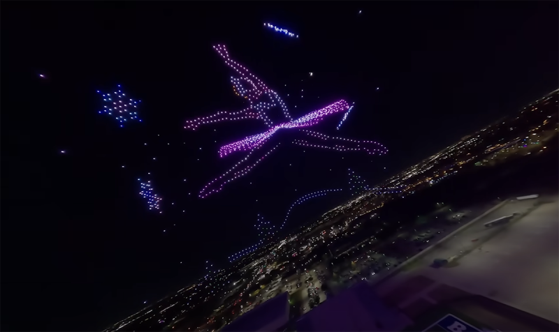 Ce spectacle de 1500 drones pour Noël a remporté 2 Guinness World ...