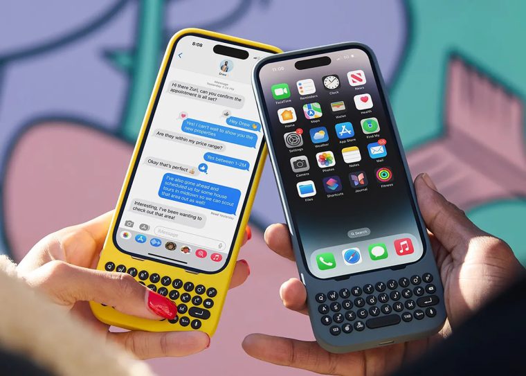 Cette coque iPhone comprend un clavier en clin d'œil à l'époque du ...
