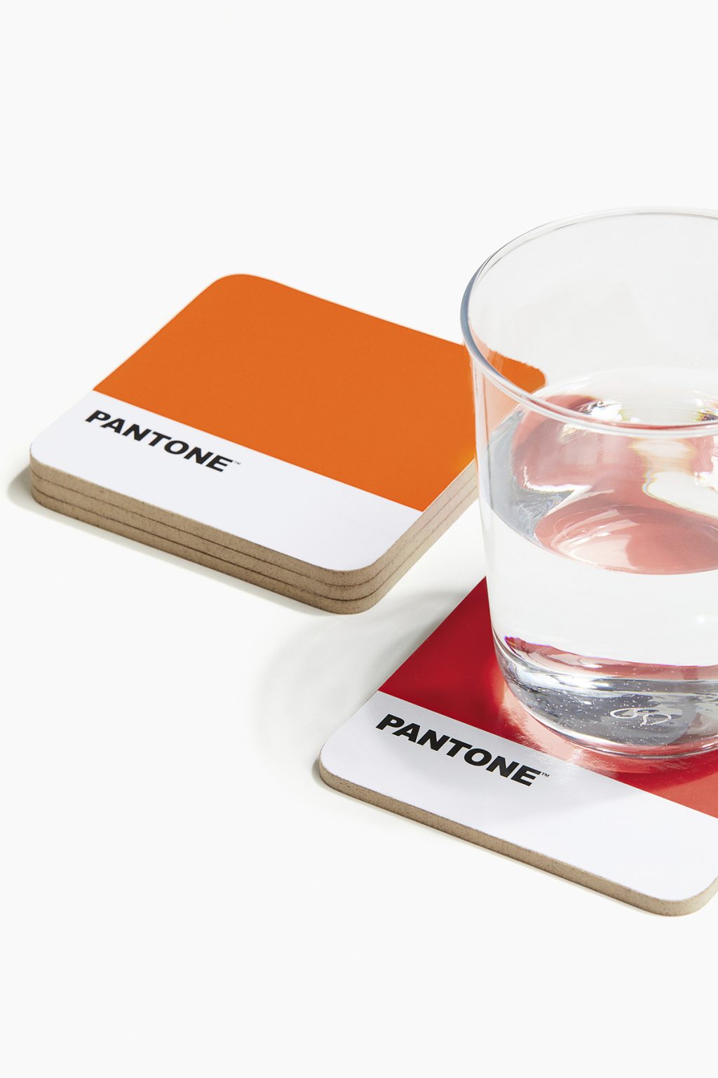 H&M Home et Pantone dévoilent une collab inédite qui va plaire aux ...