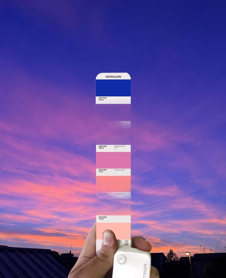 Ce graphiste capture les nuances de Pantone dans les paysages colorés