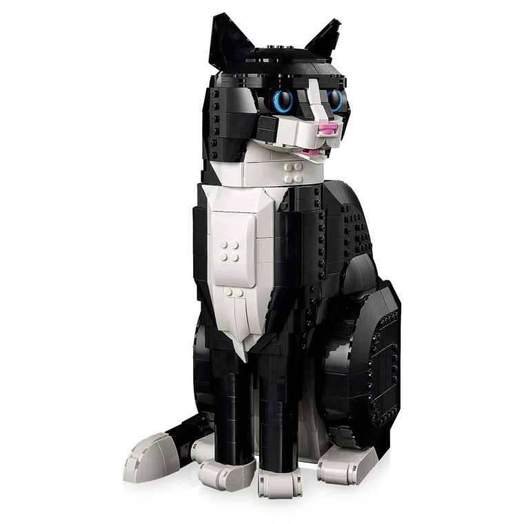 LEGO commercialise un chat bicolore en taille réelle (qui laissera ...