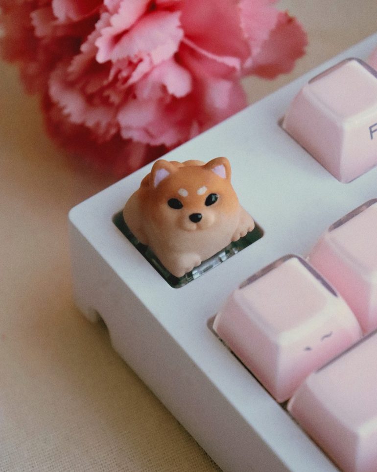 Elle crée des touches de clavier originales pour pimper votre ordinateur